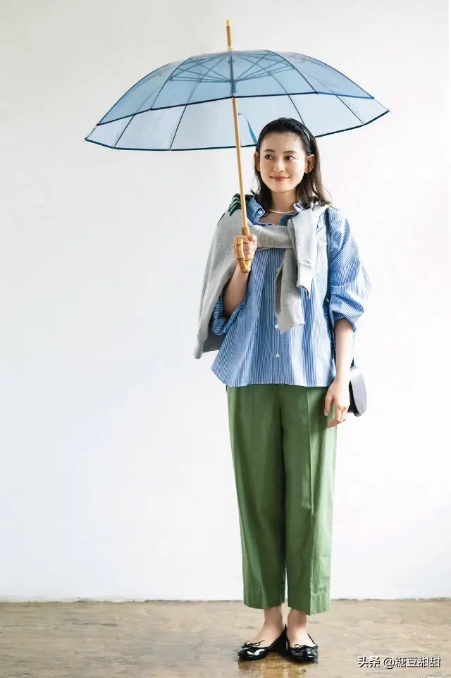 Girls with flat facial features, how do they look good? "Three-pronged ...