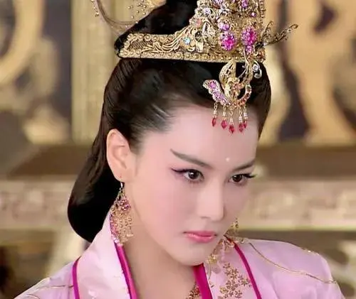 Do you know who the first "fox spirit" was in Chinese history? Why do ...