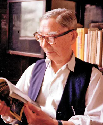 A Century of Struggle, Set Sail on a New Journey, Counting Lovers｜Mao ...