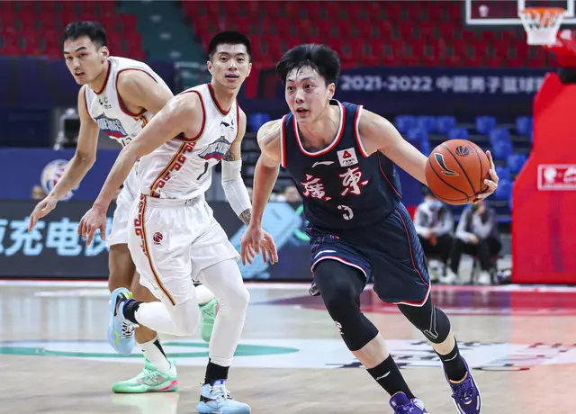Tang Jie officially announced to join Guangdong Hongyuan, Zhao Rui ...