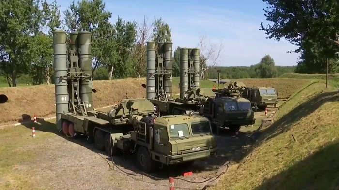 刚买枭龙战斗机 伊拉克又要买FD2000B远程防空导弹 -6park.com